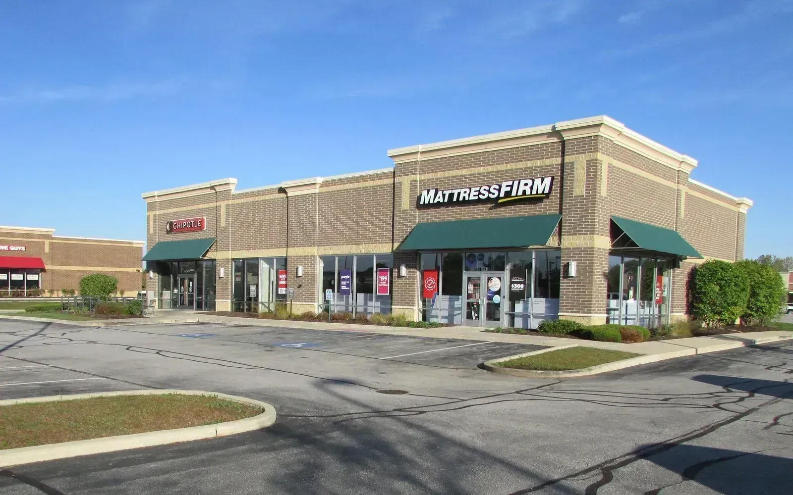 5 Fast Food Brands That Still Cook From Scratch, According to Industry ...